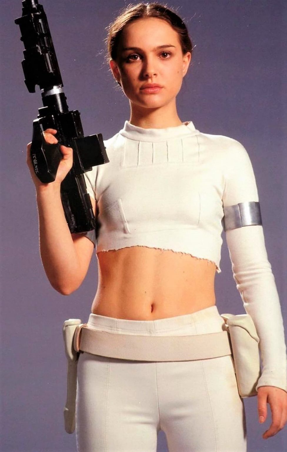 Natalie Portman Measurements: Height, Weight, Age, Feet Size and Net ...